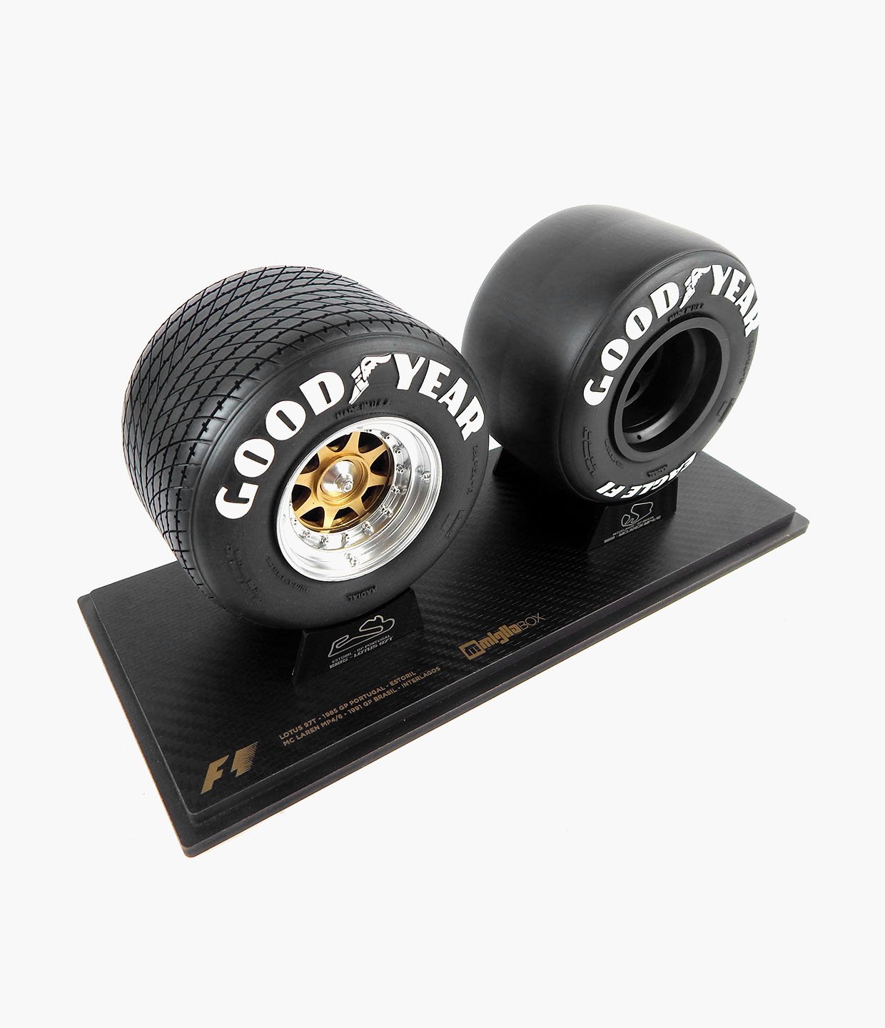 Kit F1 Especial Edição Senna Com Expositor em Acrílico 32cm – migliabox ...