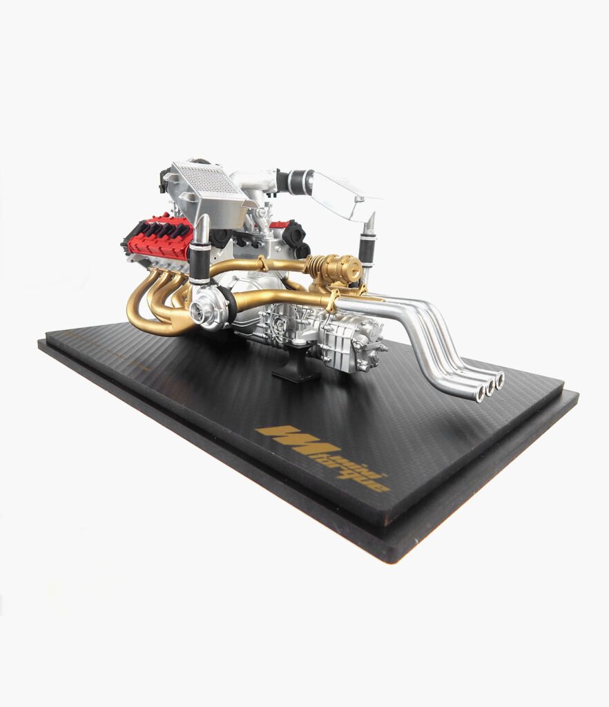 Miniatura Motor Biturbo Minitorque F40LM Escala 1:5 – migliabox.com.br